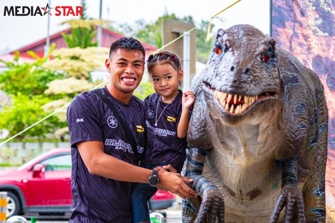Temburong festival bustles with people – Brunei BEBC